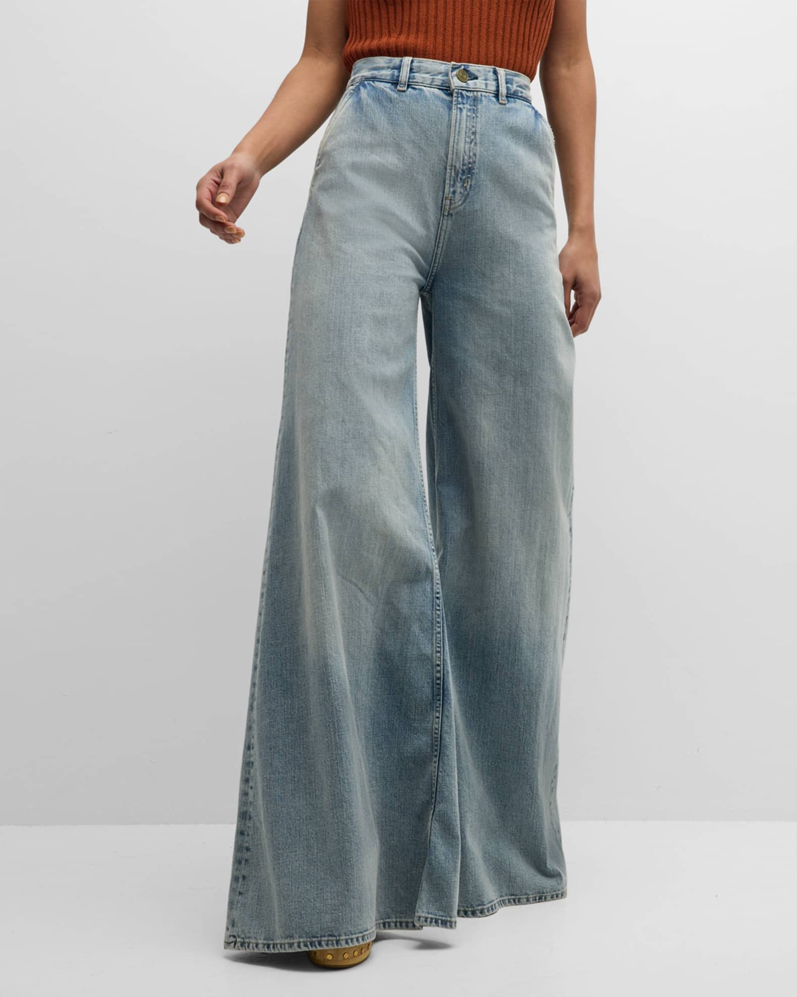 FRAME The Extra Wide-Leg Jeans | Neiman Marcus