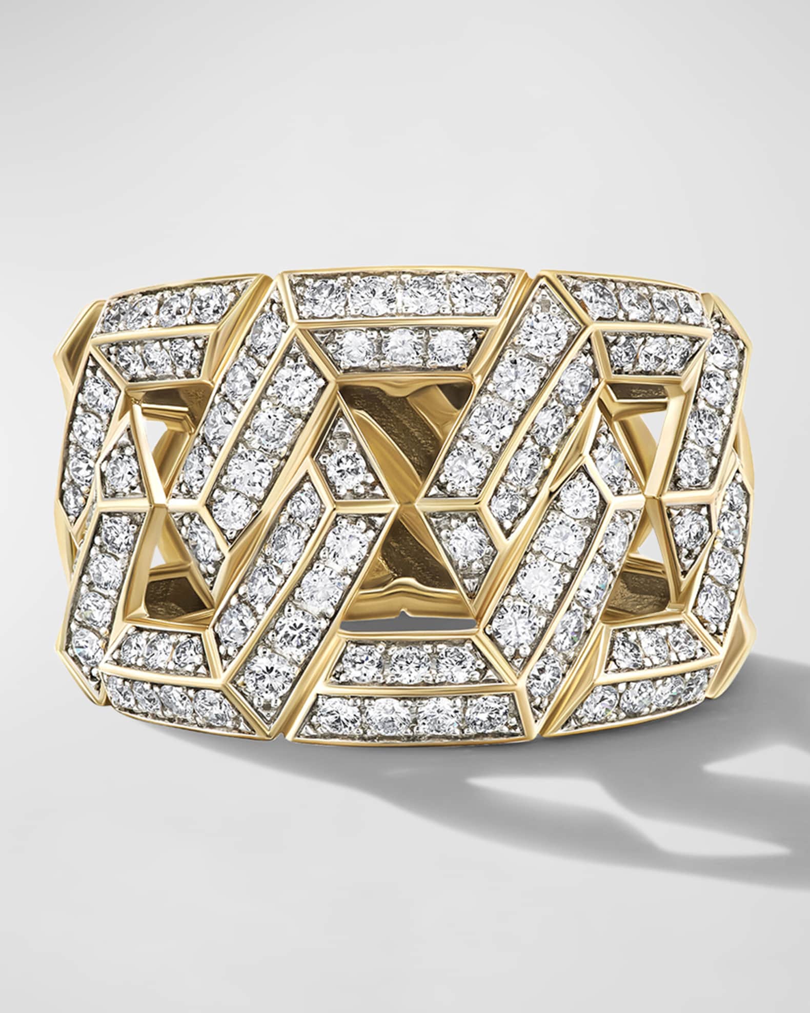 David Yurman Carlyle Ring with Diamonds in 18K Gold, 16mm | Neiman Marcus