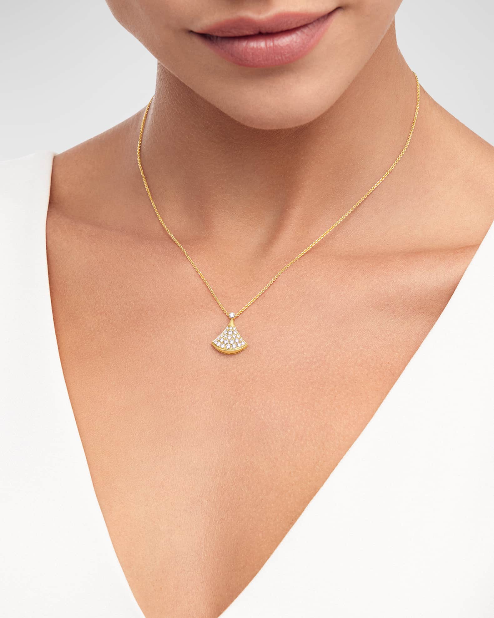 BVLGARI Divas Dream 18k Yellow Gold Diamond Necklace | Neiman Marcus