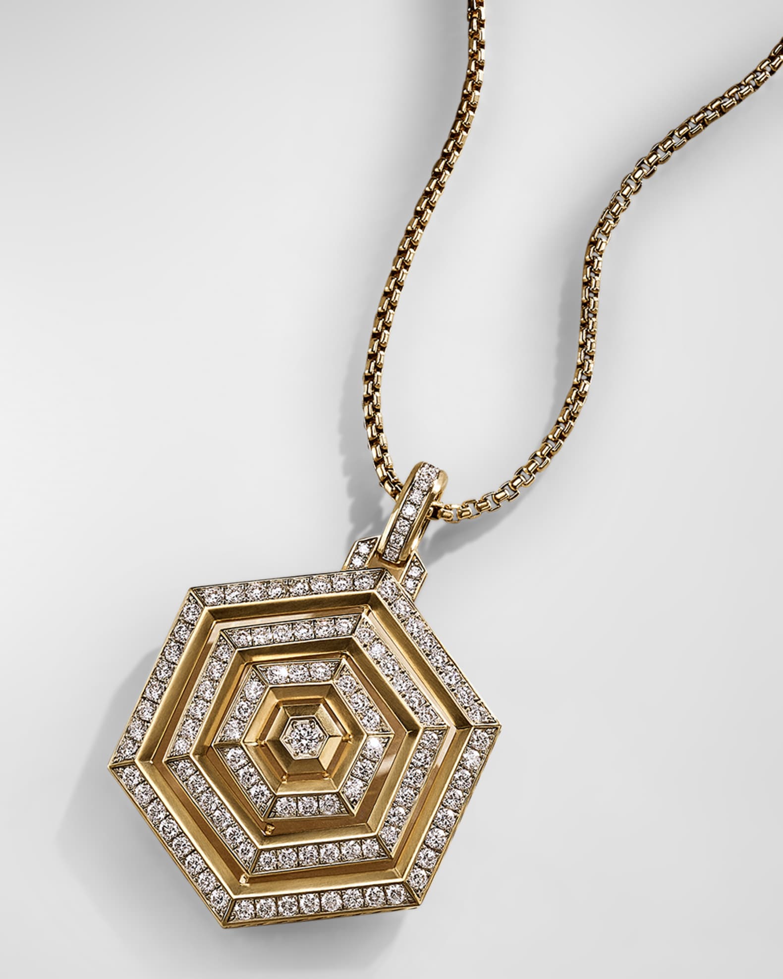 David Yurman Carlyle Pendant with Diamonds in 18K Gold, 44.5mm | Neiman ...