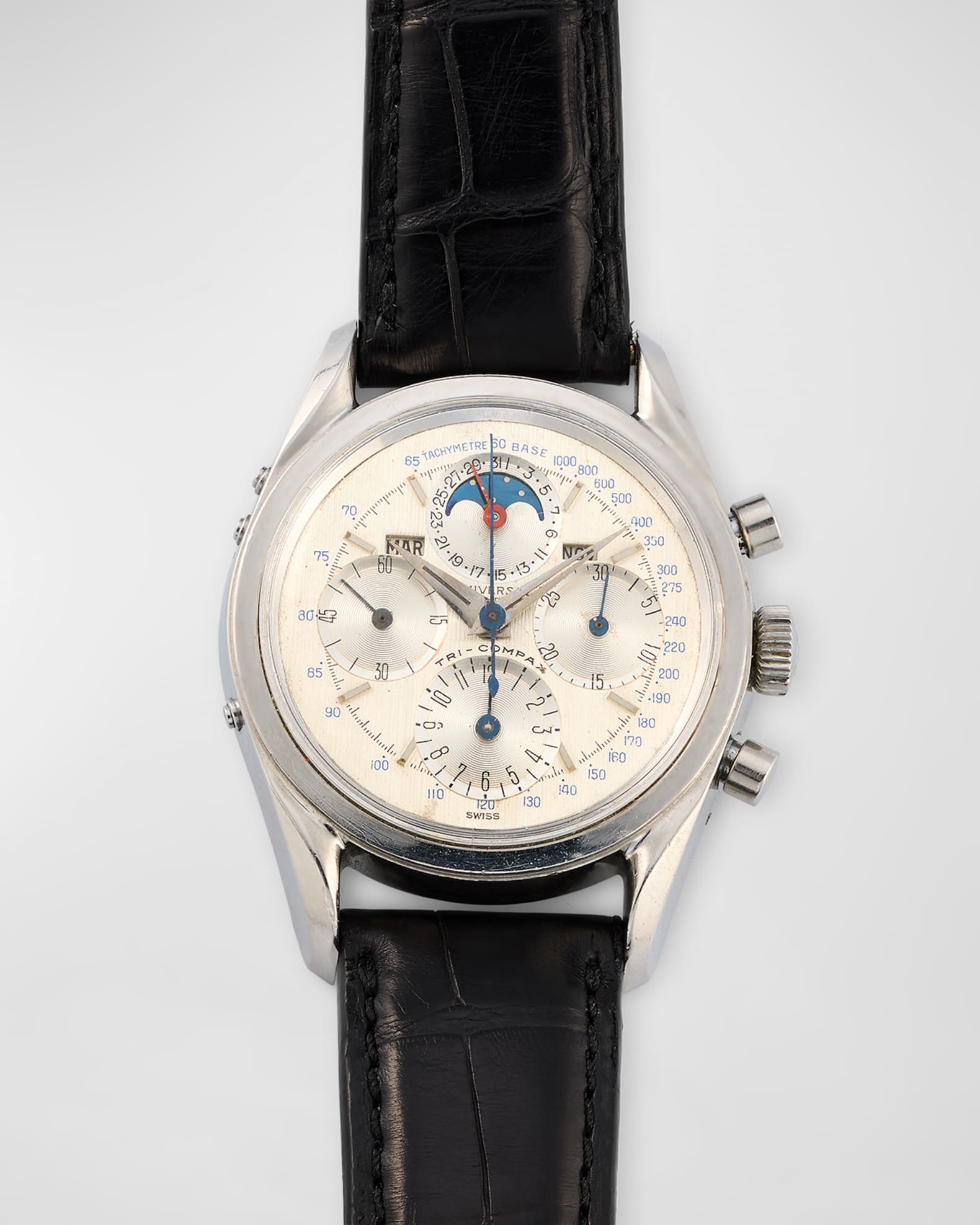 Vintage Watches Universal Genève Tri-Compax 36mm Vintage 1960s Watch ...