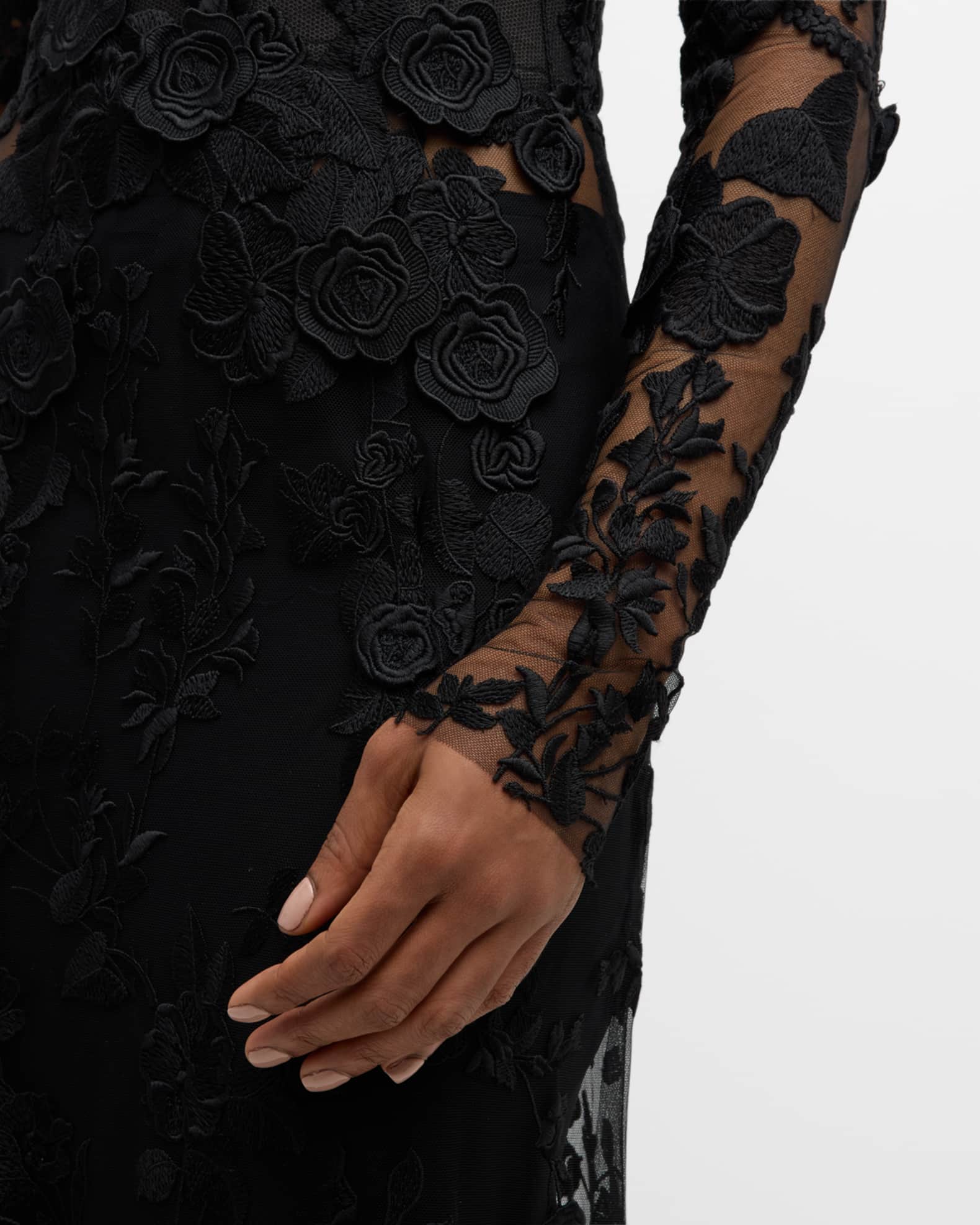 Monique Lhuillier Off-The-Shoulder Long-Sleeve Lace Trumpet Gown ...