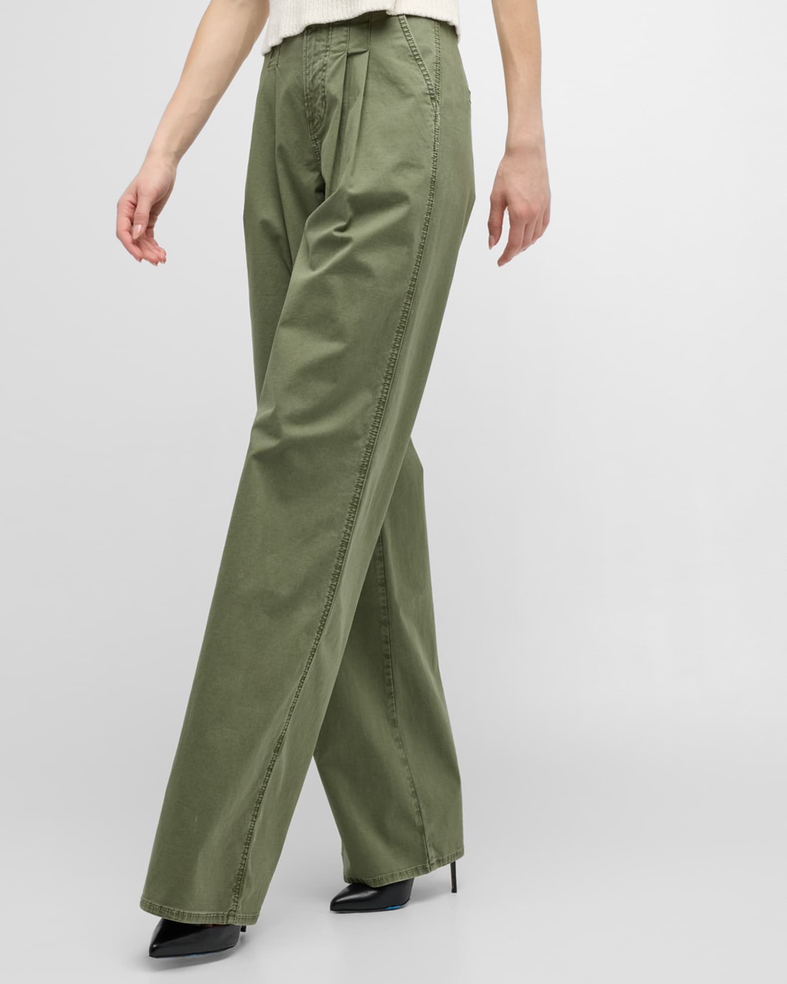 Veronica Beard Mia Pleated Wide-Leg Jeans | Neiman Marcus