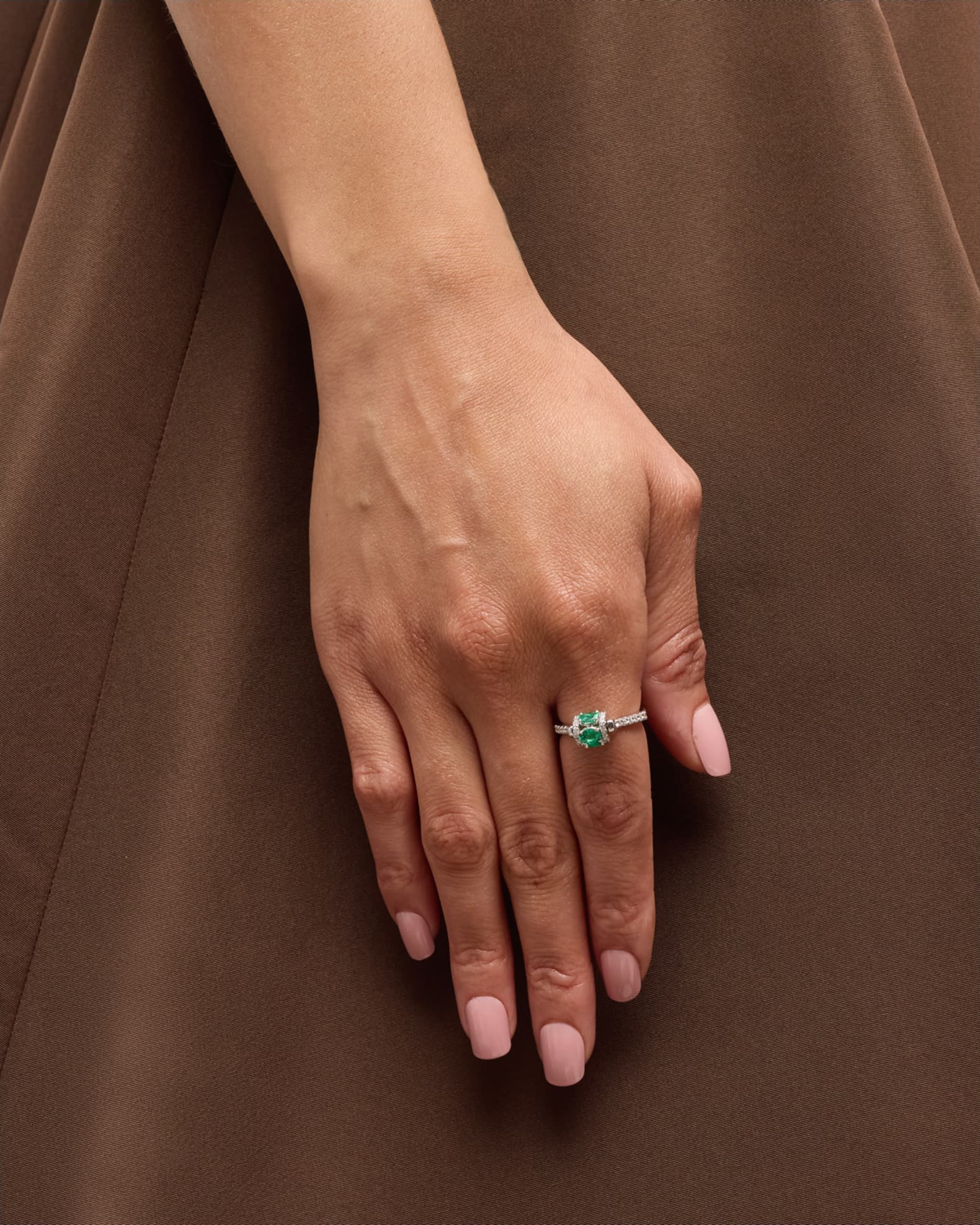 Miseno Procida 18K White Gold Rotating Emerald and Diamond Ring ...