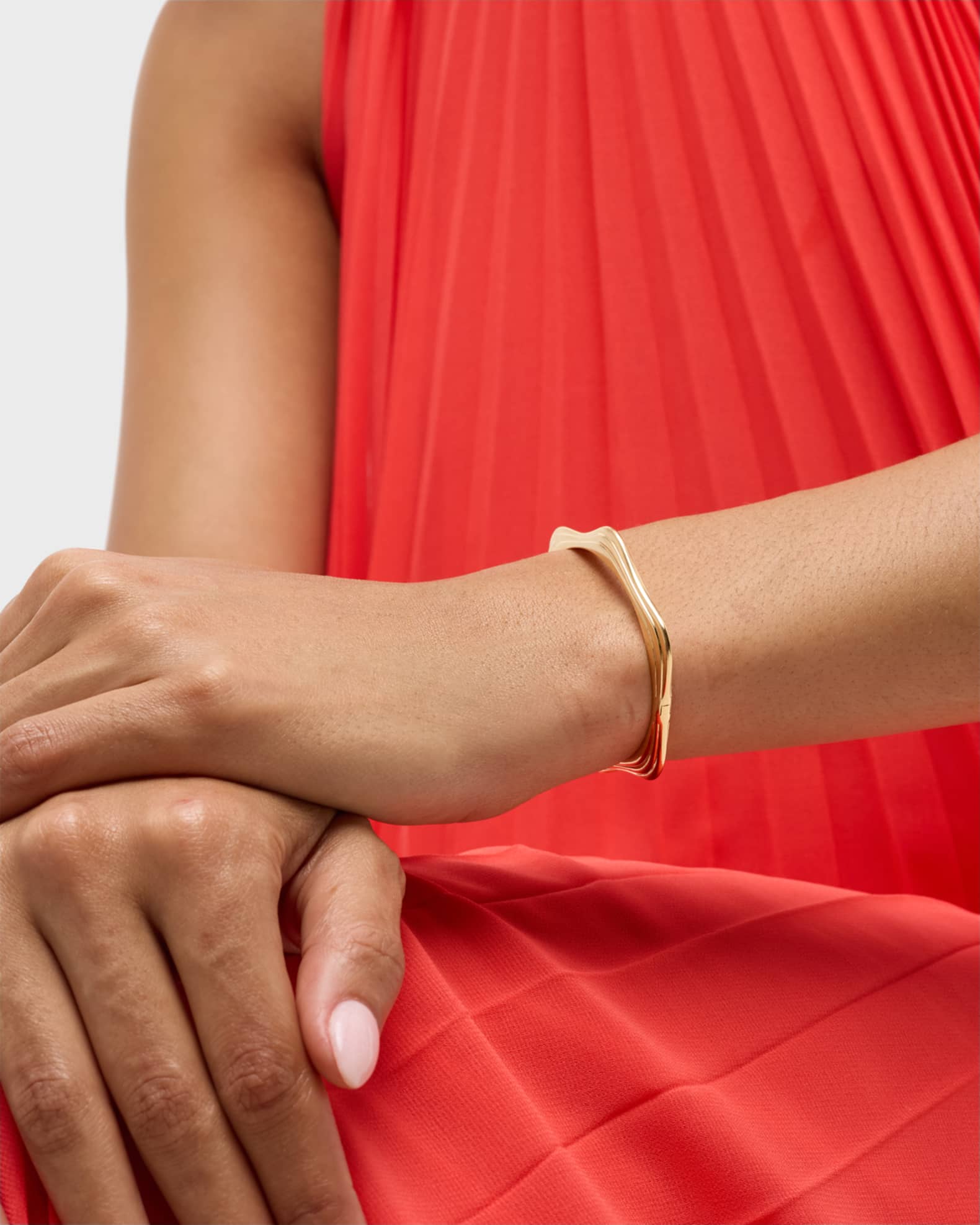 Sorellina 18K Yellow Gold Bangle. Size 15cm | Neiman Marcus