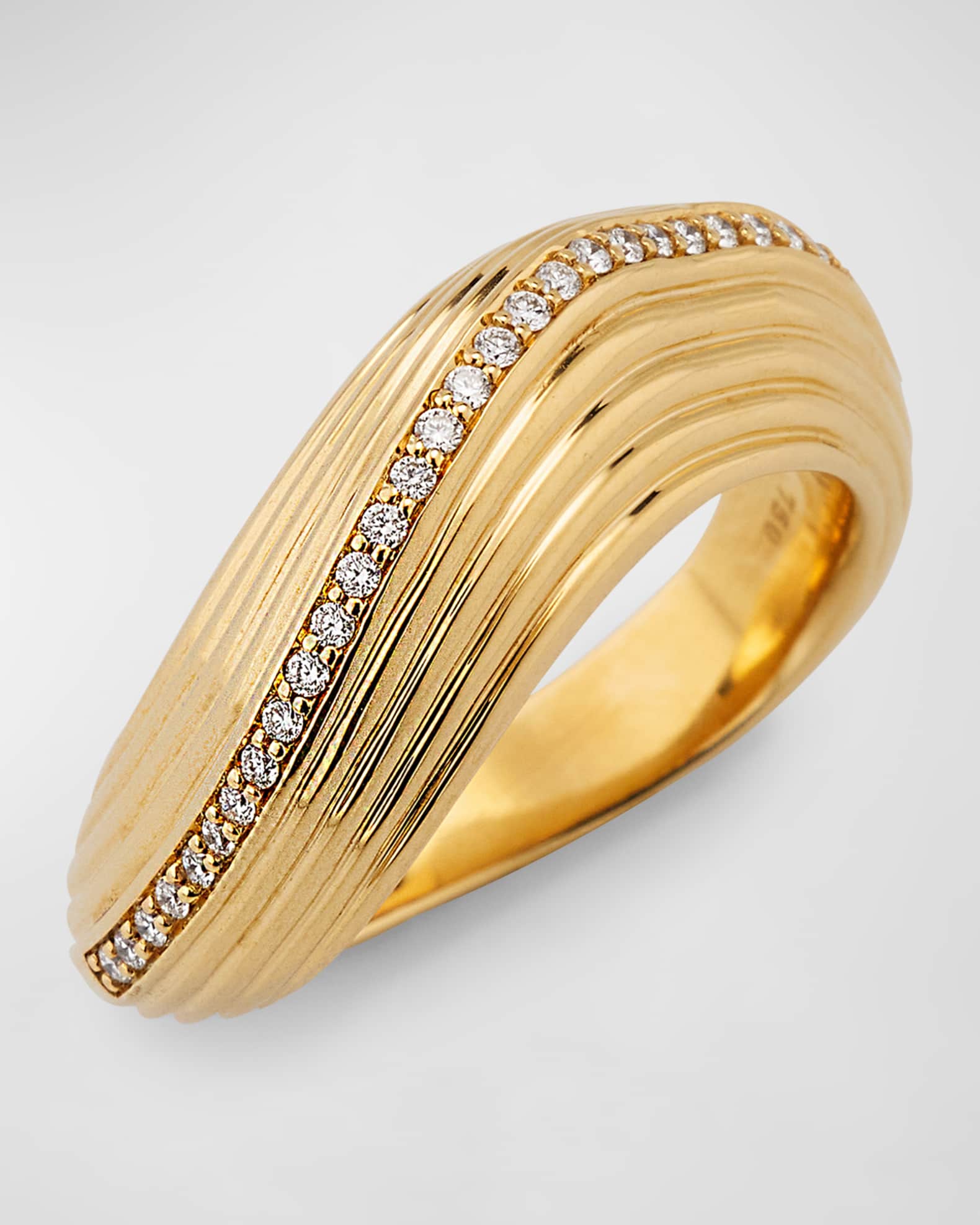 Sorellina 18K Yellow Gold Ring with GH-SI Diamonds | Neiman Marcus