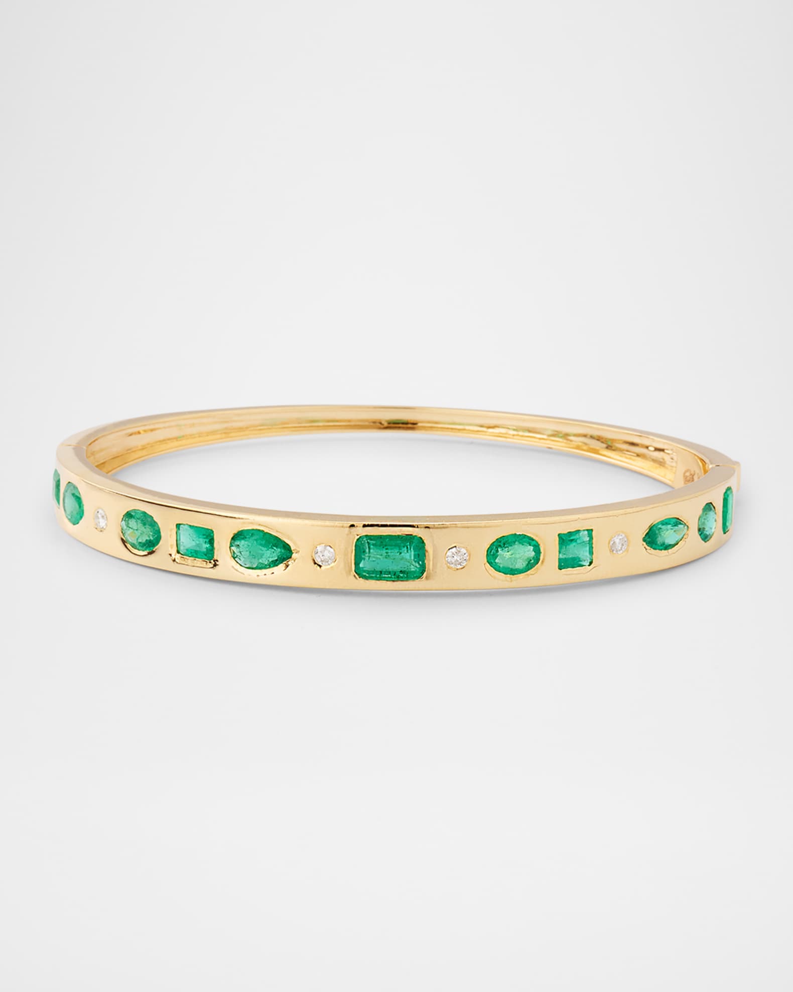 Siena Jewelry 14K Yellow Gold Gypsy Diamond and Emerald Bangle Bracelet ...