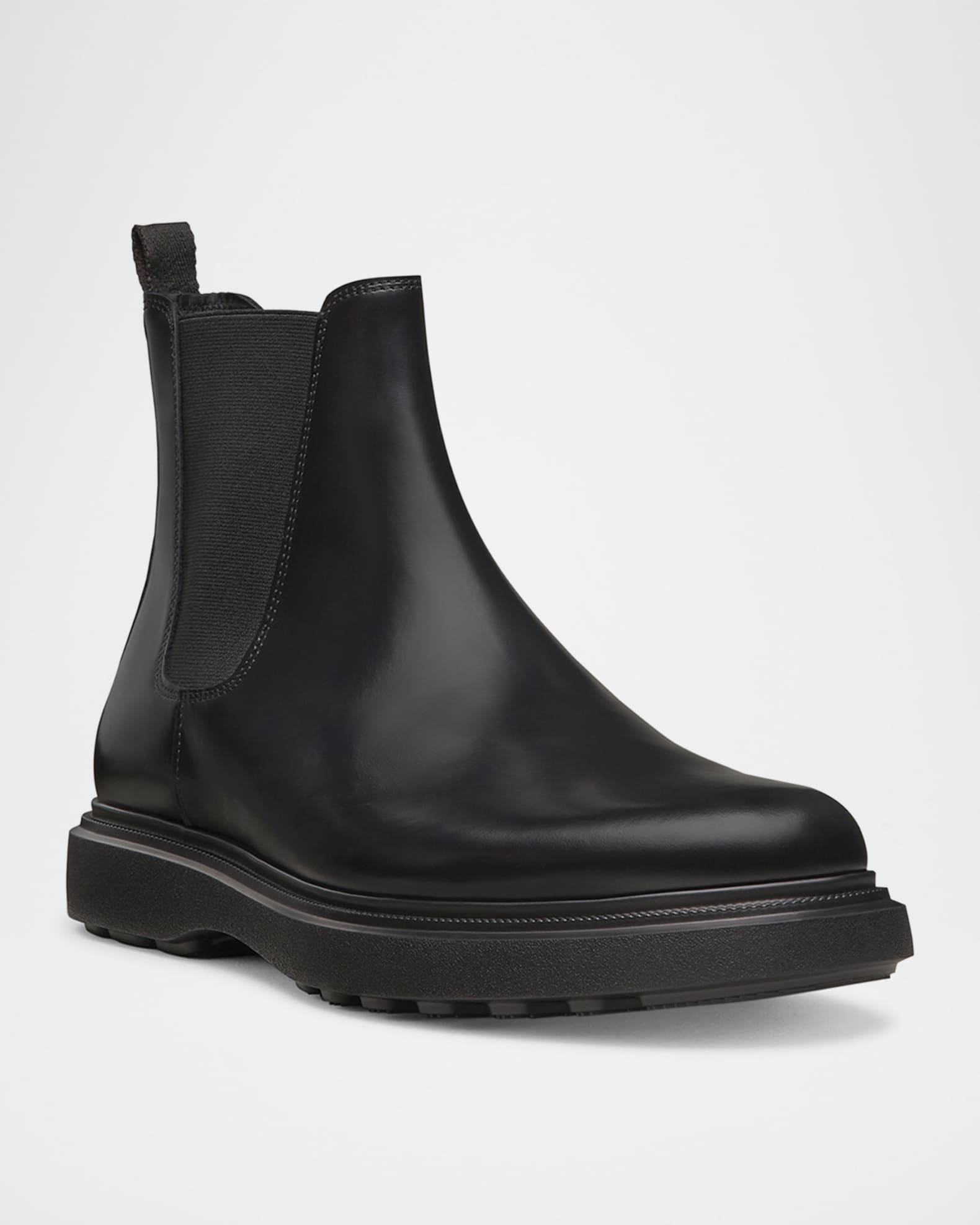 Stuart Weitzman Men's Amos Leather Chelsea Boots | Neiman Marcus