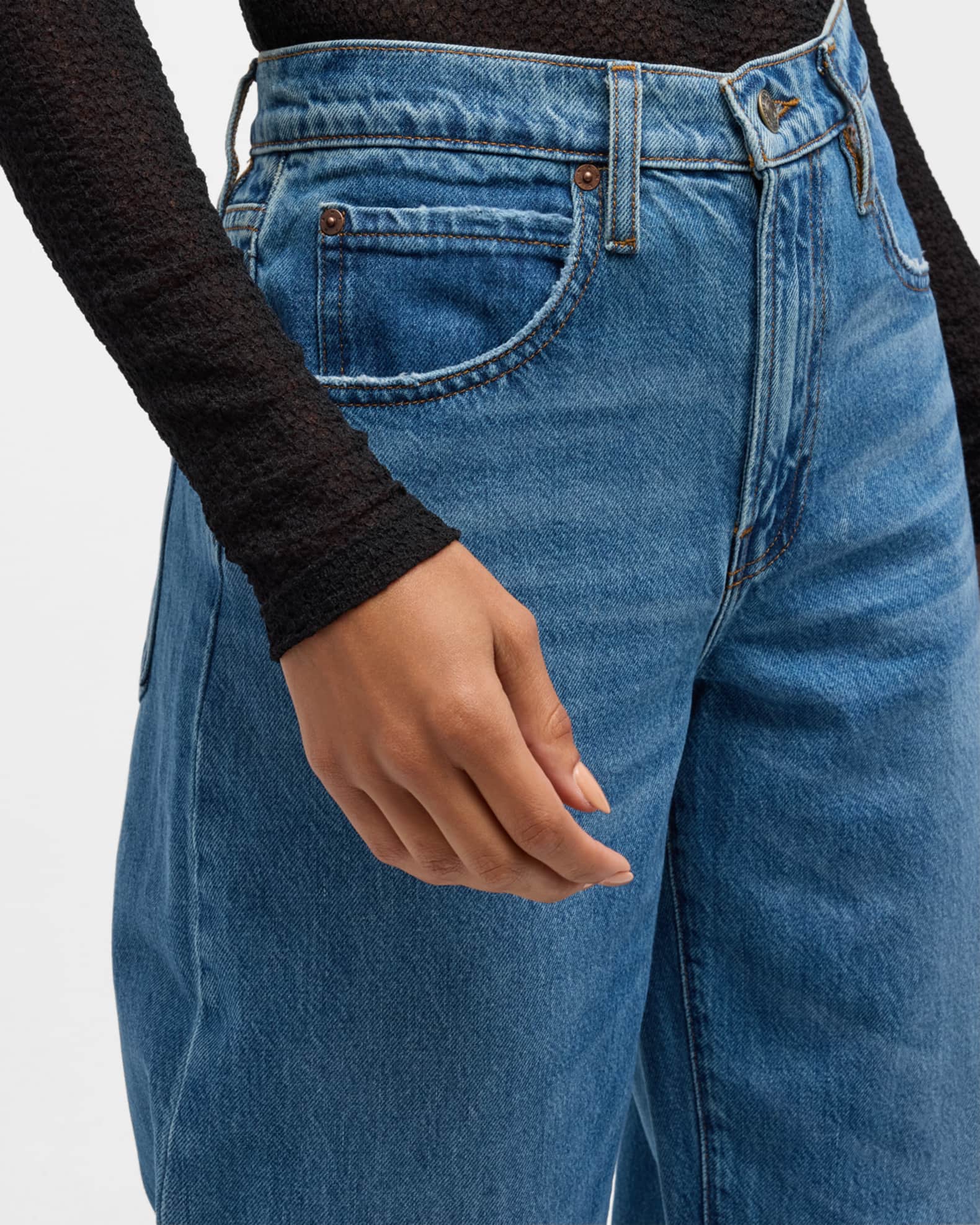 FRAME Low Slung Barrel Jeans | Neiman Marcus