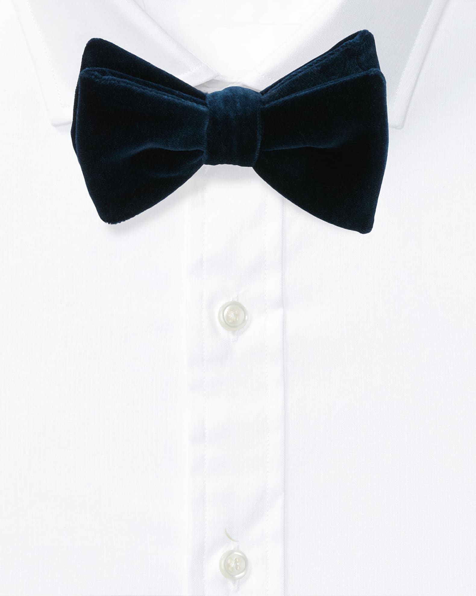 Ralph Lauren Purple Label Men's Pre-Tied Velvet Bow Tie | Neiman Marcus