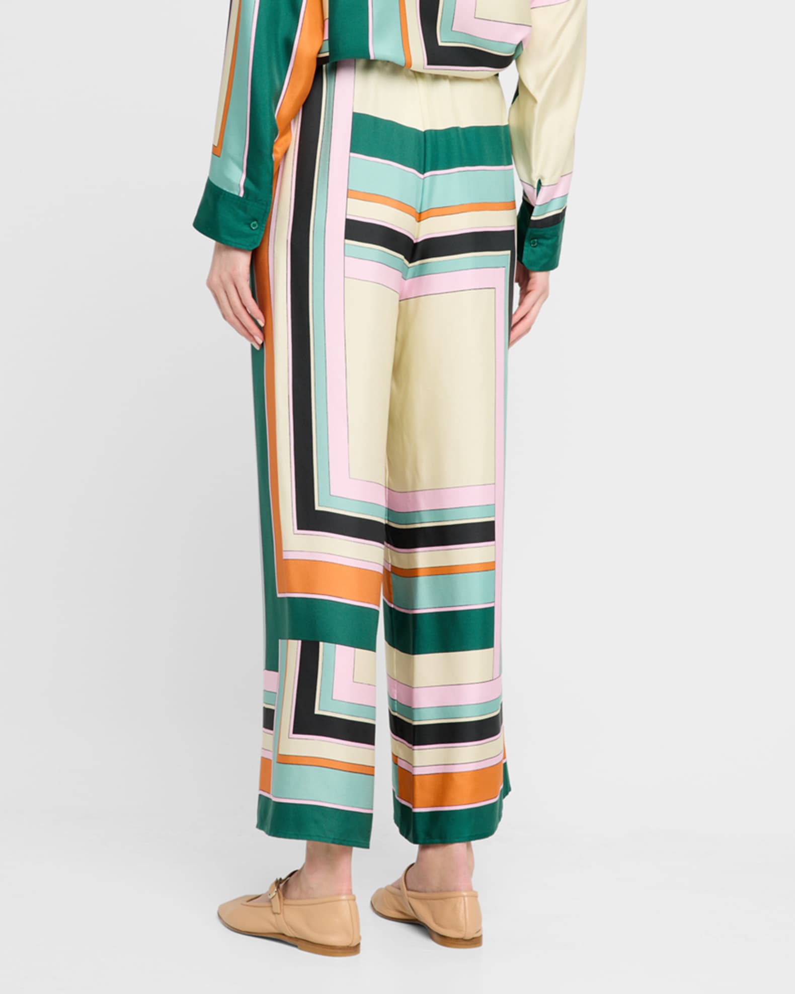 Weekend Max Mara Ottavo Cropped Geometric-Print Silk Pants | Neiman Marcus
