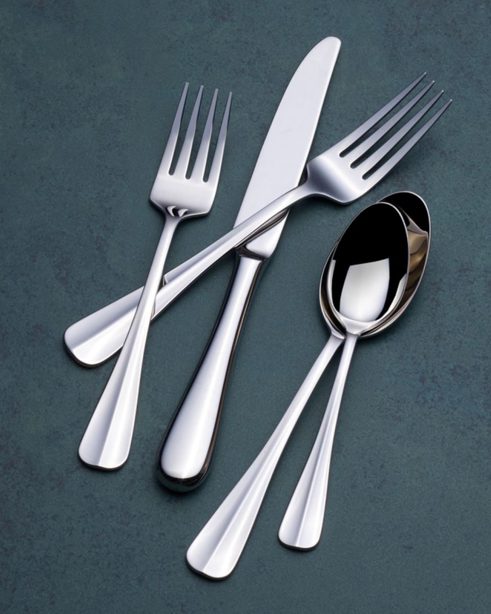 Wallace Silversmiths Riggs 20-Piece Flatware Set, Service for 4 ...