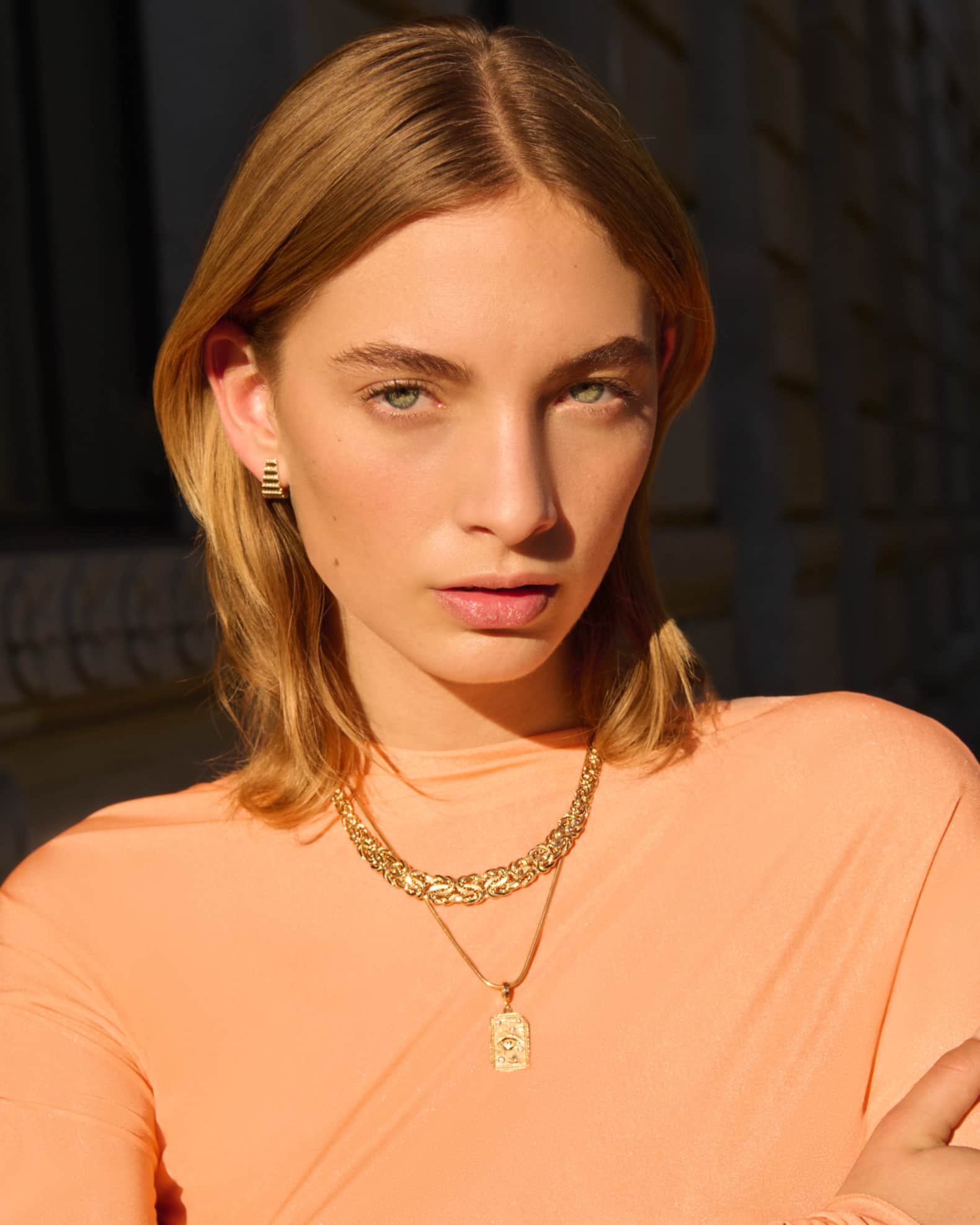 AZLEE 18K Yellow Gold Guardian Relic Coin Pendant with Diamonds ...