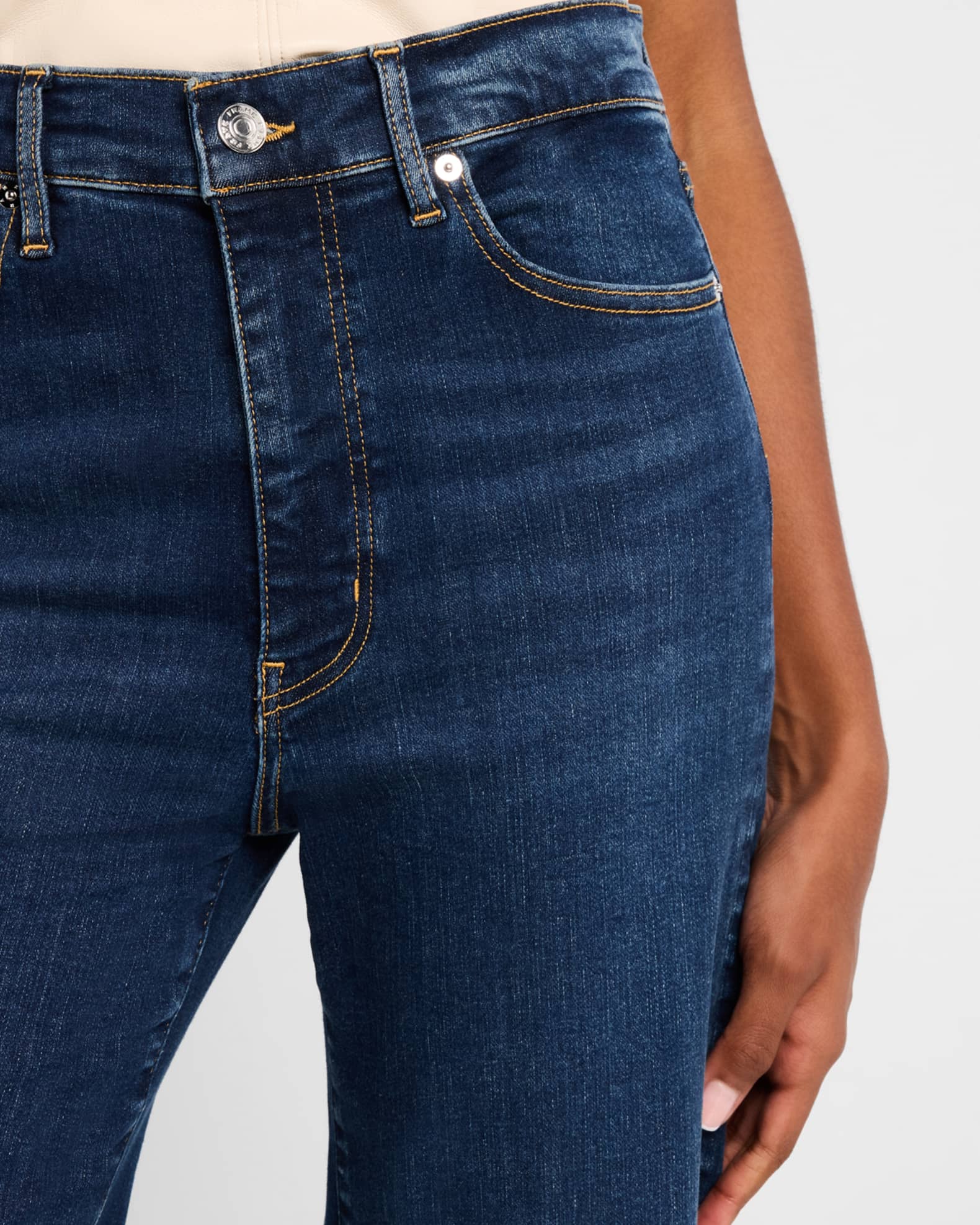 FRAME Le Sleek Straight Jeans | Neiman Marcus