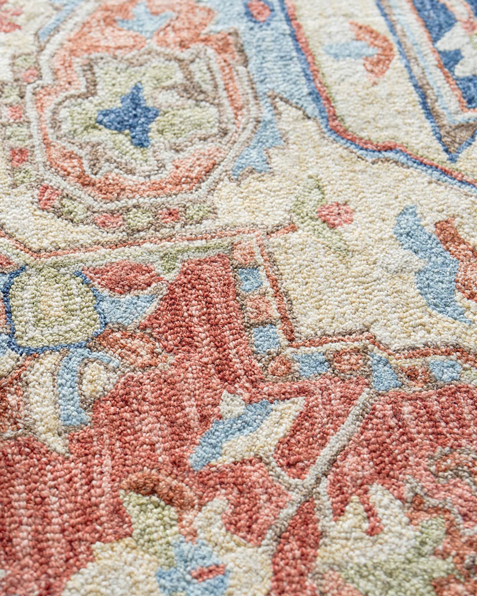 Exquisite Rugs Richmond Serapi Hand-Tufted Red/Blue Rug, 6' x 9 ...