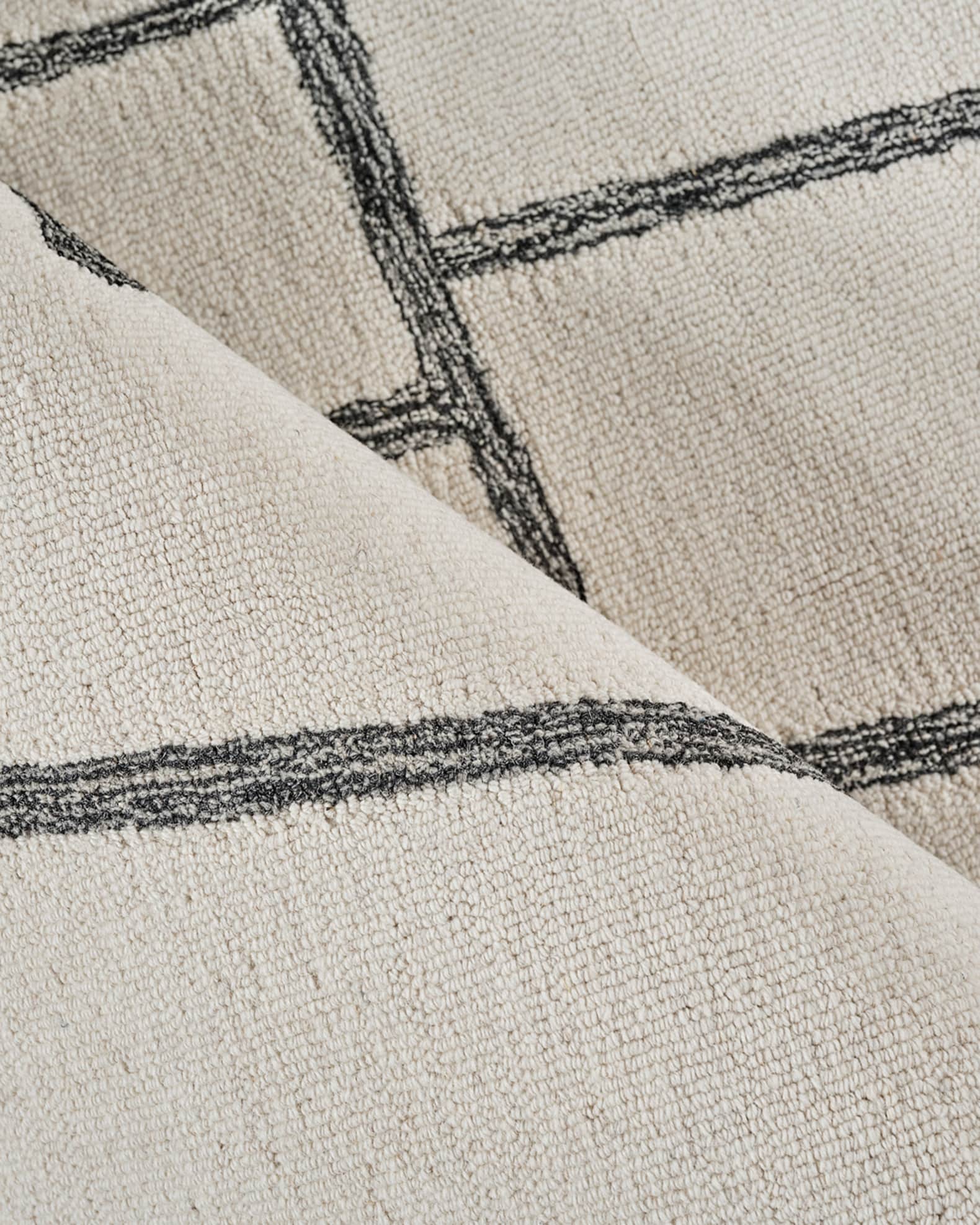 Exquisite Rugs Tangiers Hand-Tufted Ivory/Black Rug, 10' x 14' | Neiman ...