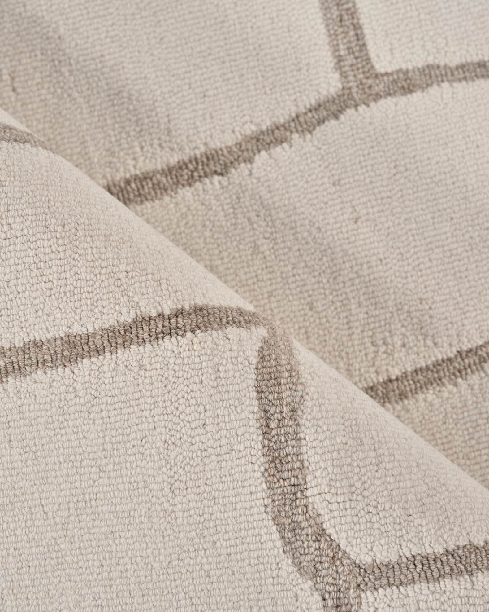 Exquisite Rugs Tangiers Hand-Tufted Ivory/Beige Rug, 8' x 10' | Neiman ...