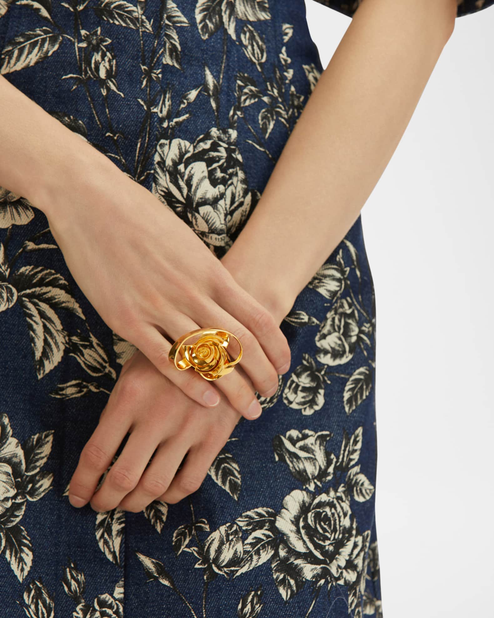Oscar de la Renta Geometric Rose Ring | Neiman Marcus