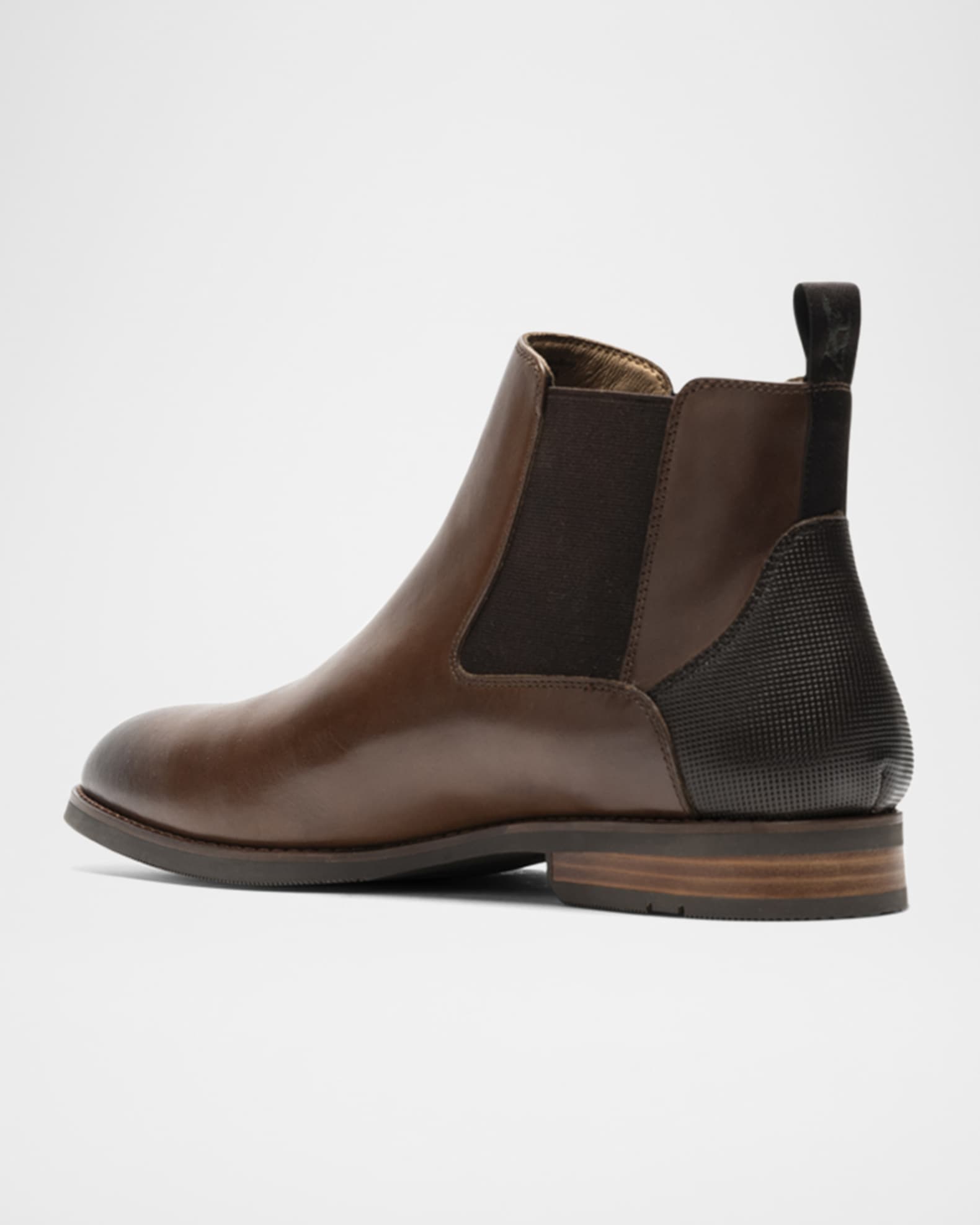 Rodd & Gunn Men's Lyttleton Chelsea Boots | Neiman Marcus