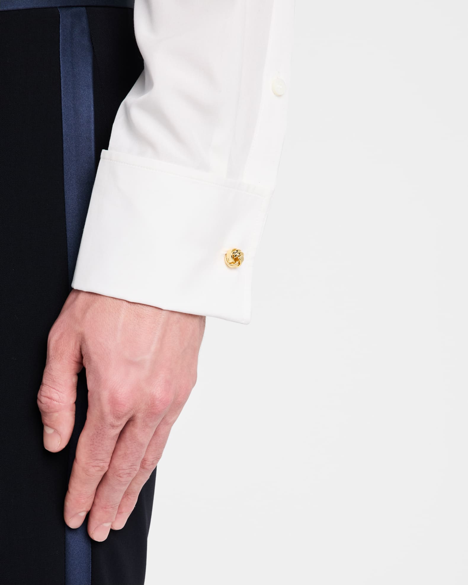 Link Up Men's Classic Knot Cufflinks | Neiman Marcus