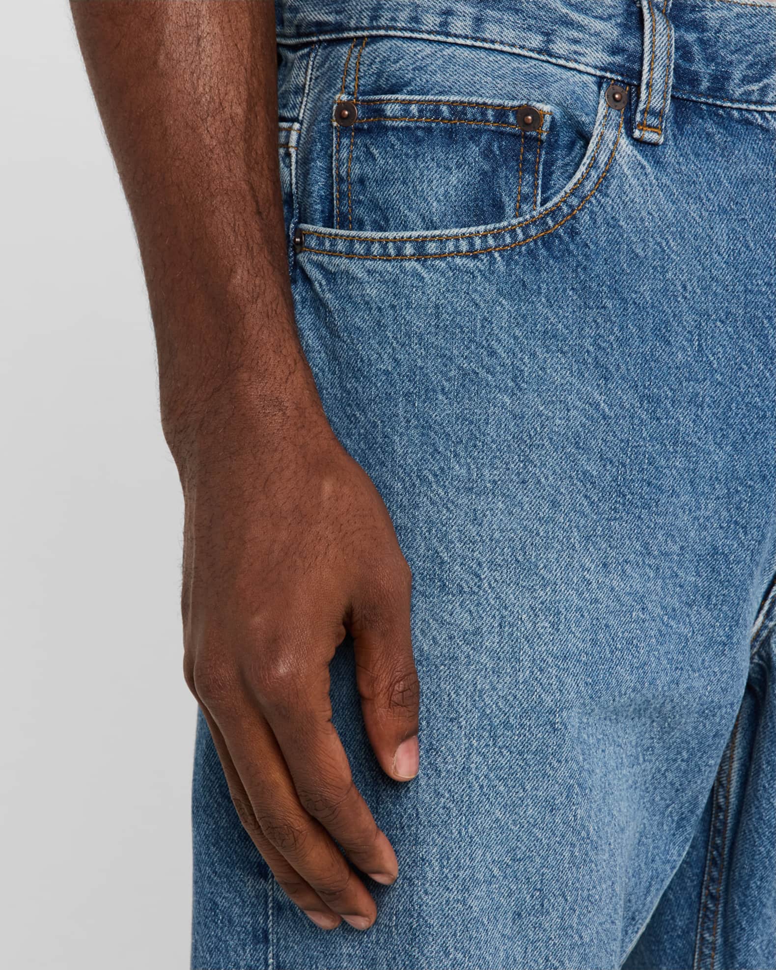 FRAME Men's The Boxy Jeans | Neiman Marcus