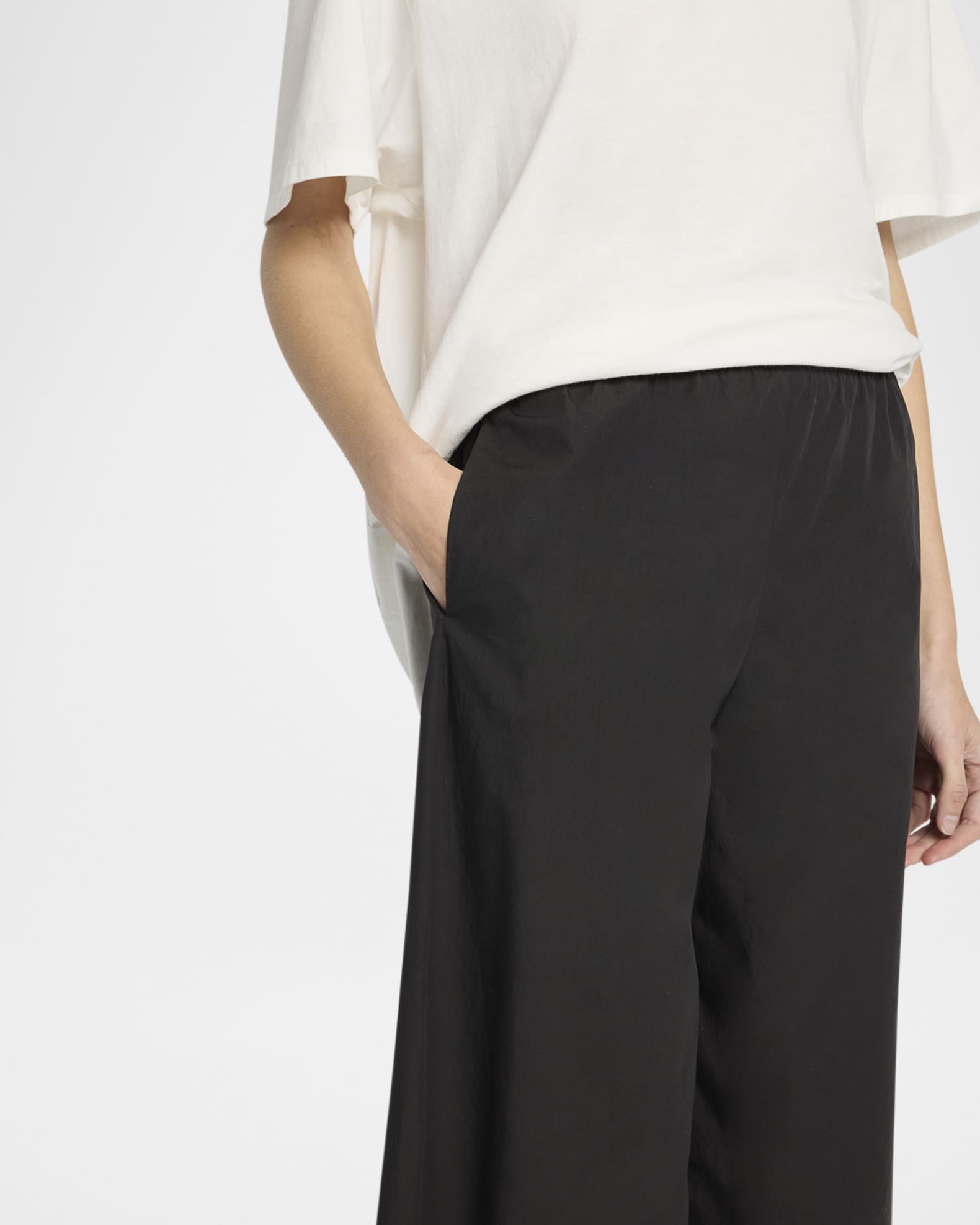 THE ROW Eliot Wide-Leg Crop Pull-On Pants | Neiman Marcus