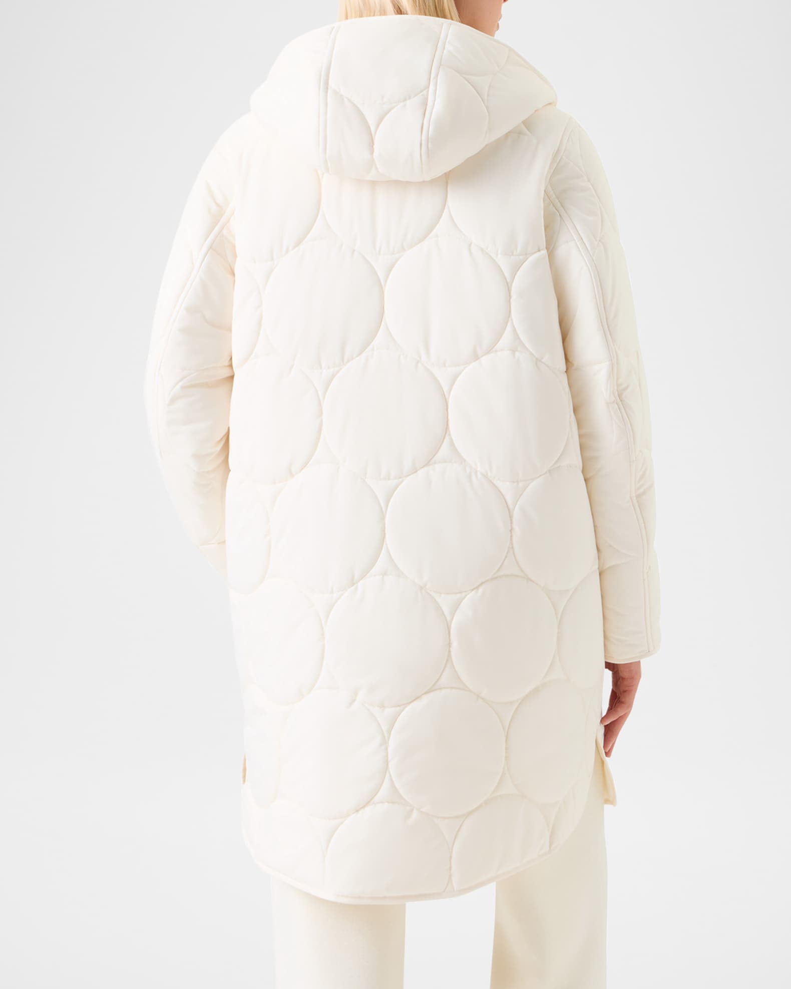 Akris punto Signature Dot Quilted Oversized Coat | Neiman Marcus