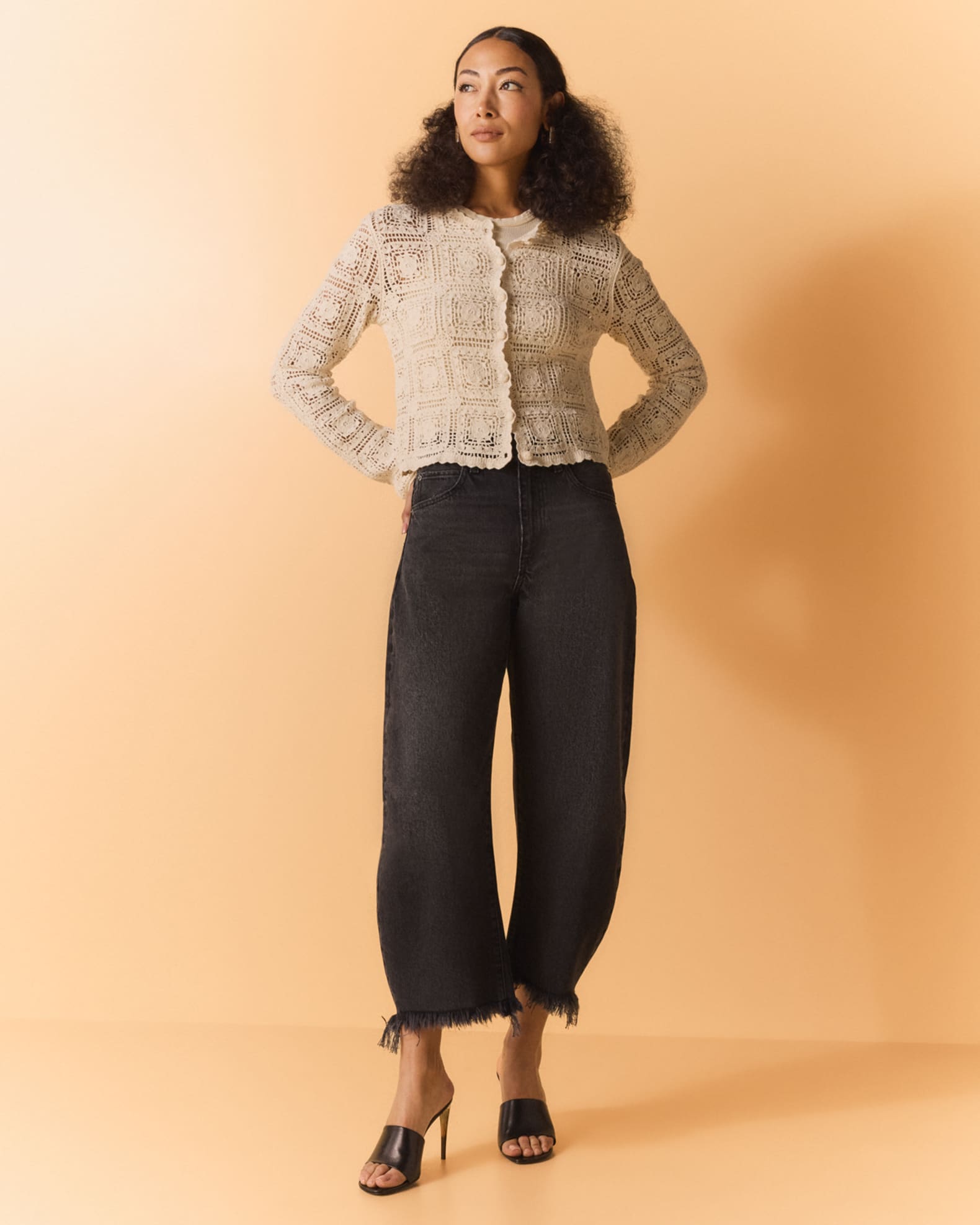 FRAME The Bubble Crop Jeans | Neiman Marcus