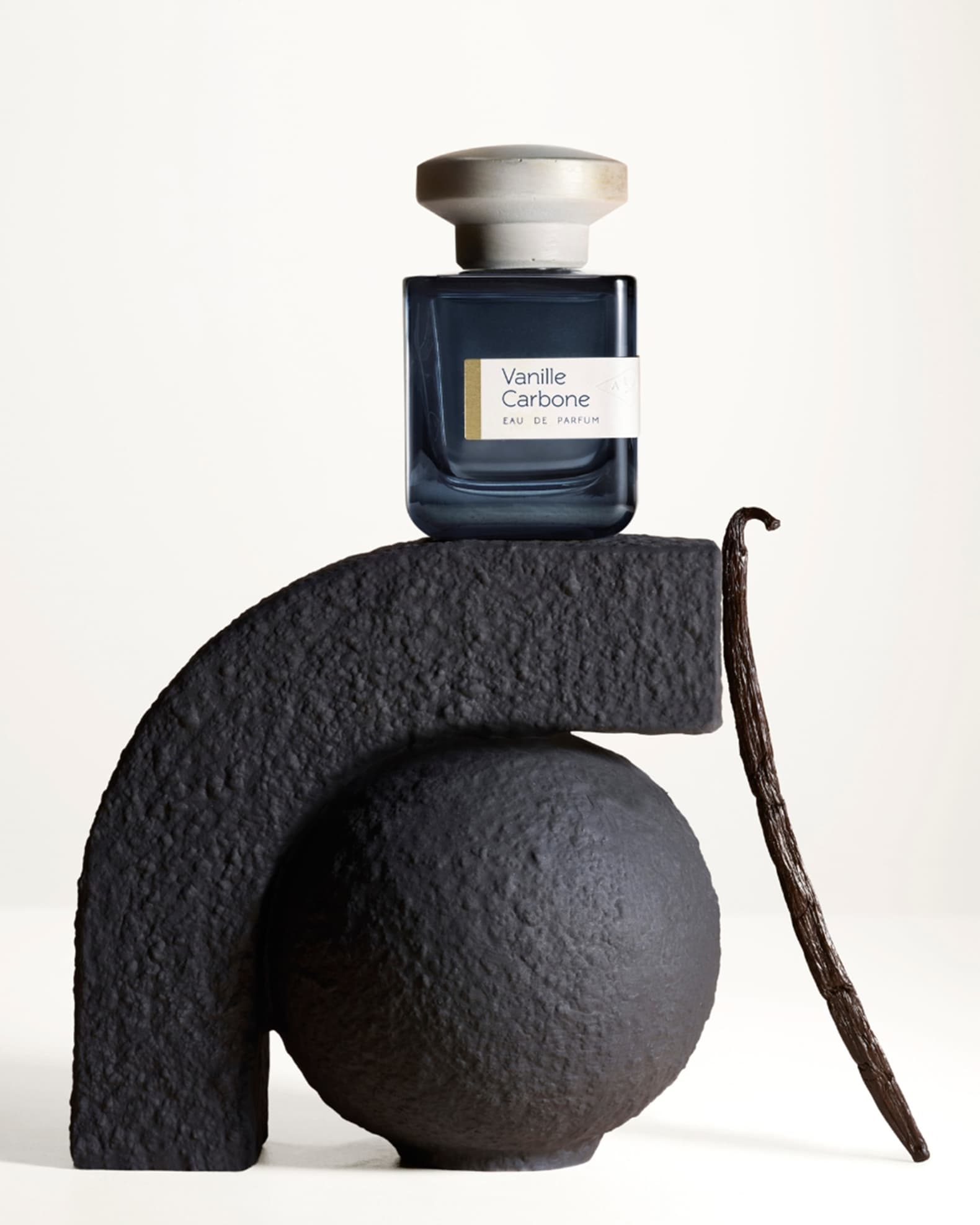 Atelier Materi Vanille Carbone Eau de Parfum, 3.4 oz. | Neiman Marcus