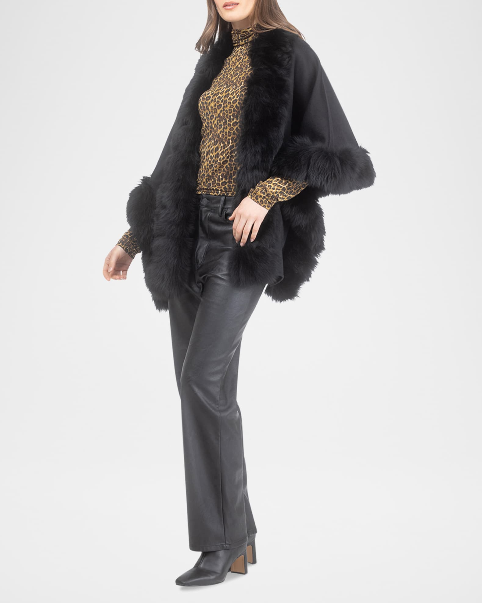 Gorski Reversible Loro Piana Cashmere-Wool Shawl with Merinillo Lamb ...