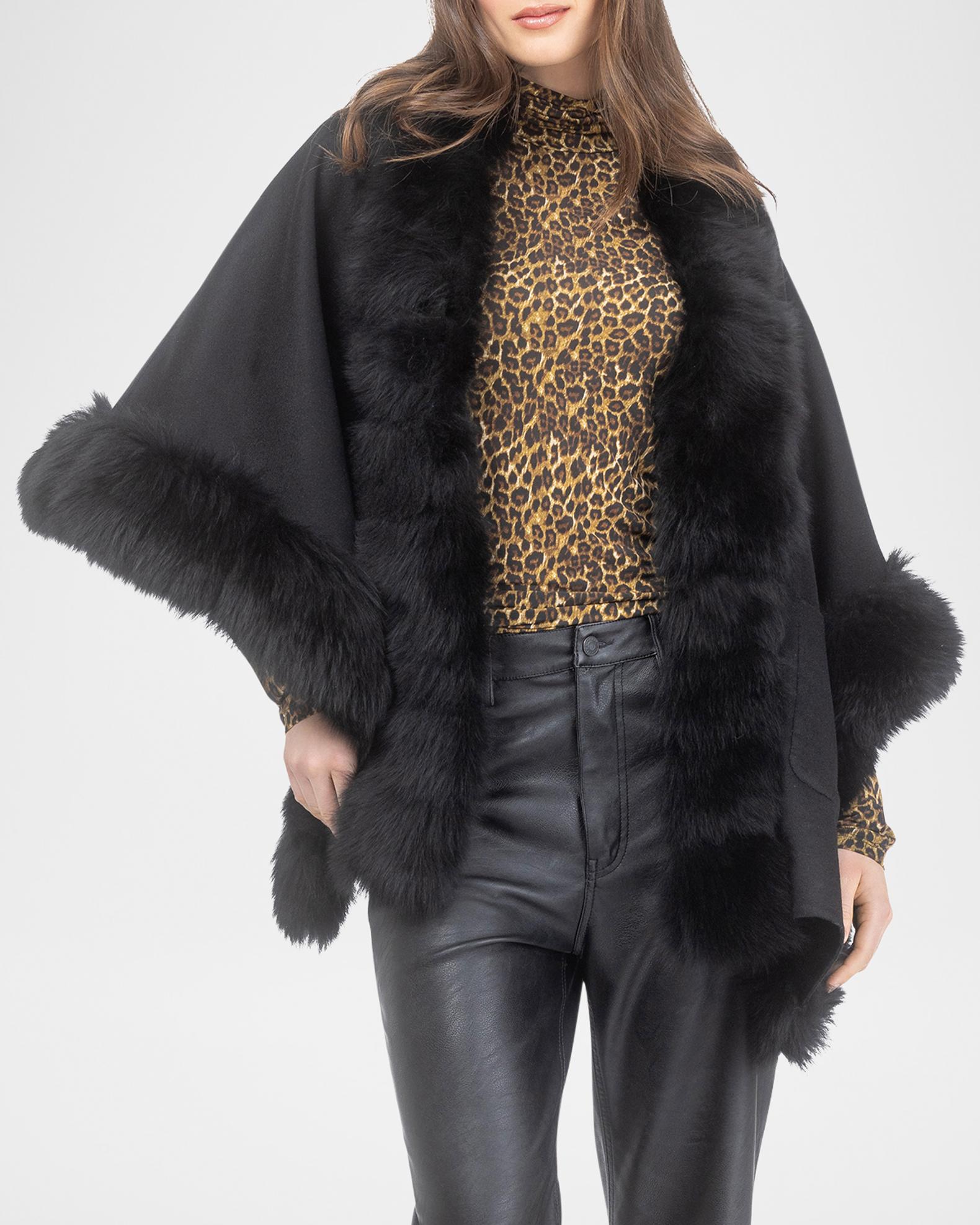 Gorski Reversible Loro Piana Cashmere-Wool Shawl with Merinillo Lamb ...