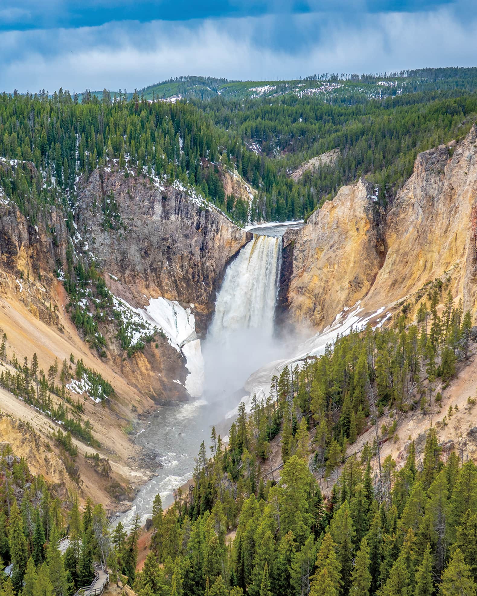 Luxury Expedition: Yellowstone to Amangiri | Neiman Marcus