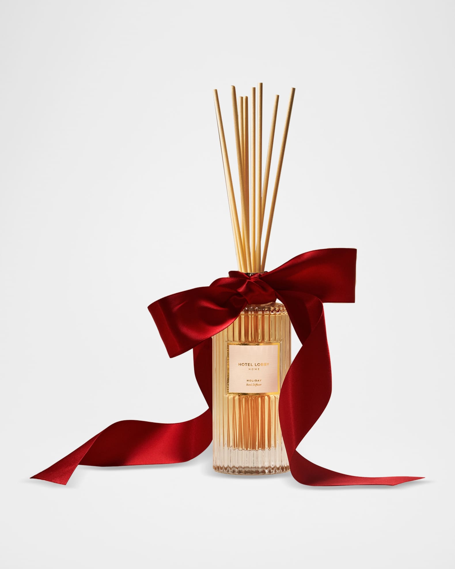 Hotel Lobby Candle Holiday Reed Diffuser, 5 oz. | Neiman Marcus