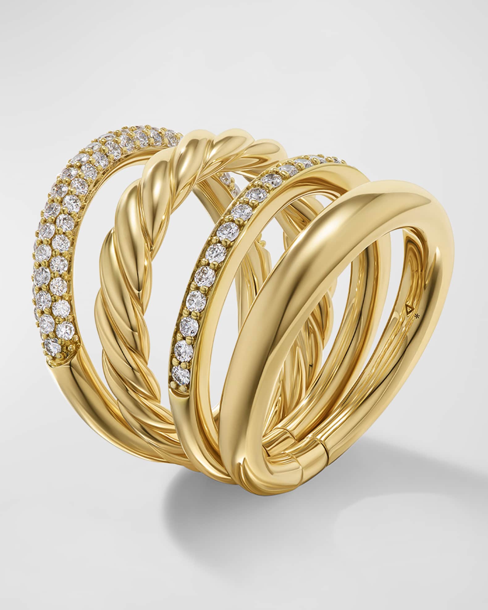 David Yurman DY Mercer Ring with Diamonds in 18K Gold, 14mm | Neiman Marcus