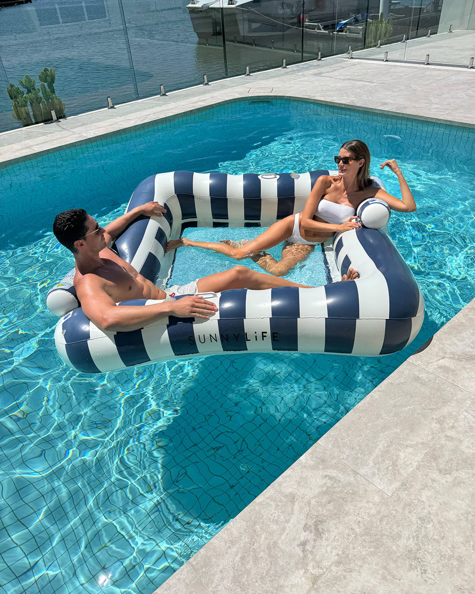 SUNNYLiFE Le Weekend Deluxe Twin Hammock Inflatable Pool Float | Neiman ...