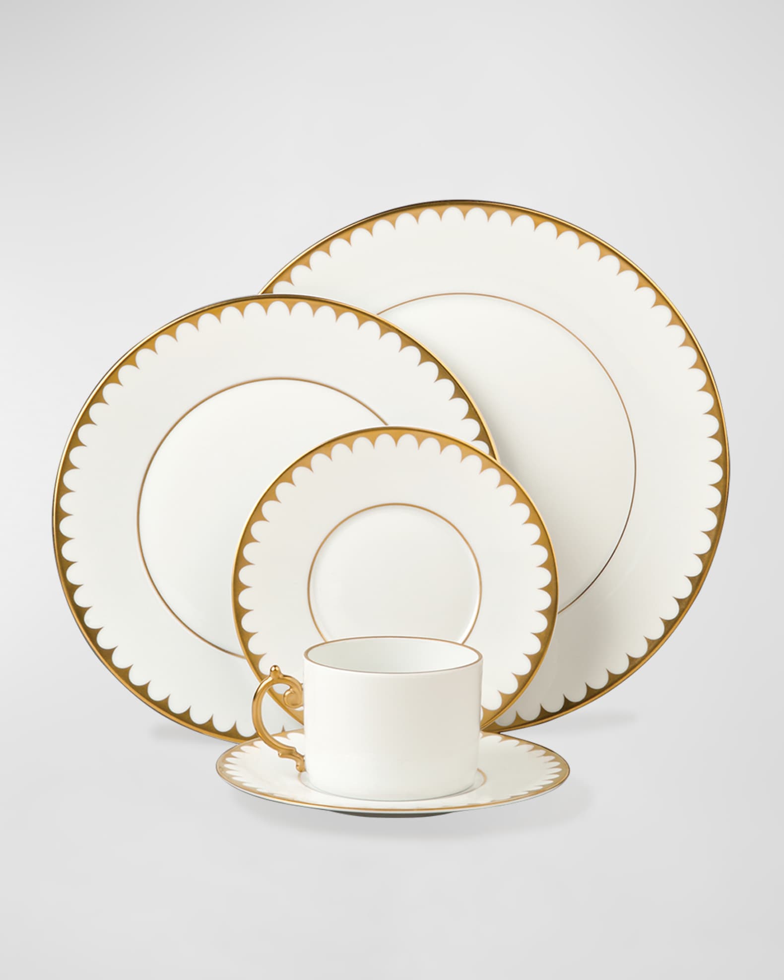 L'Objet Aegean Filet Gold Dinner Plate | Neiman Marcus